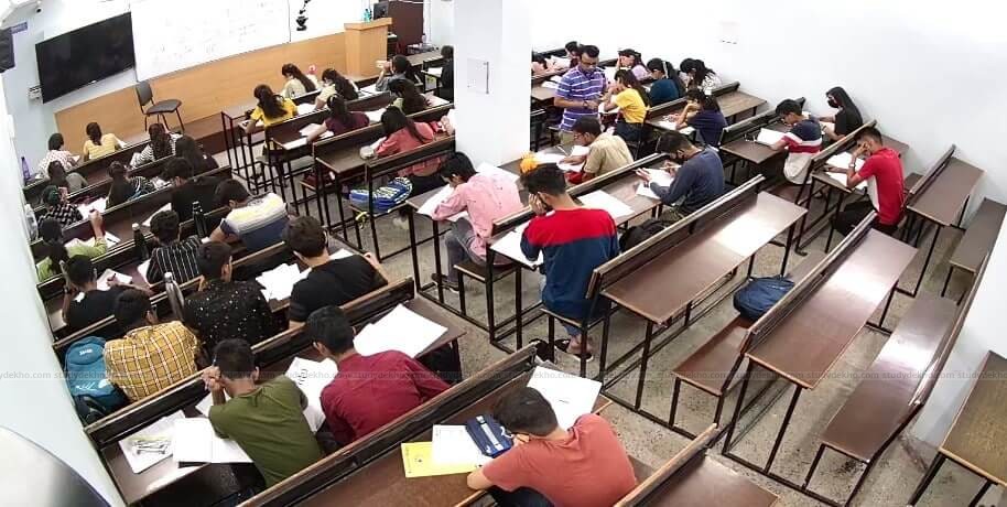 Legal Edge, New Delhi | Fees, Reviews, Batches, Contact, Ratings and ...